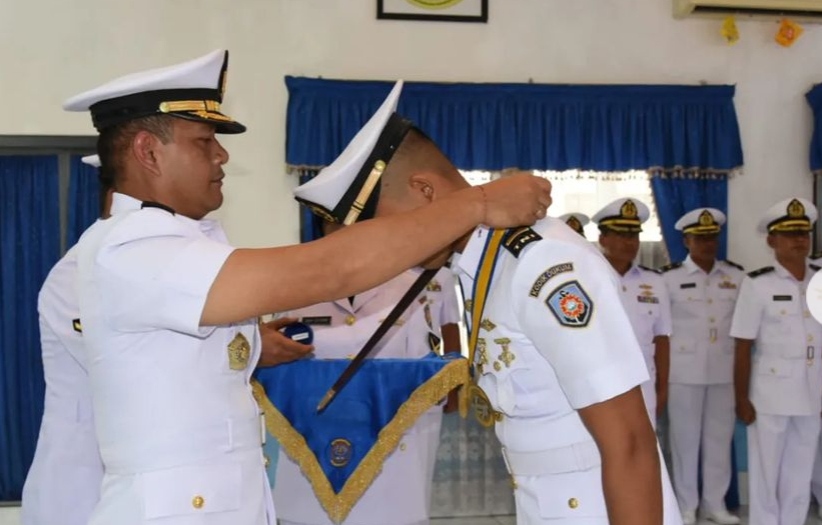 Letda Laut (E) Yusuf Syamia Putra Jadi Lulusan Terbaik Dikmapa ...